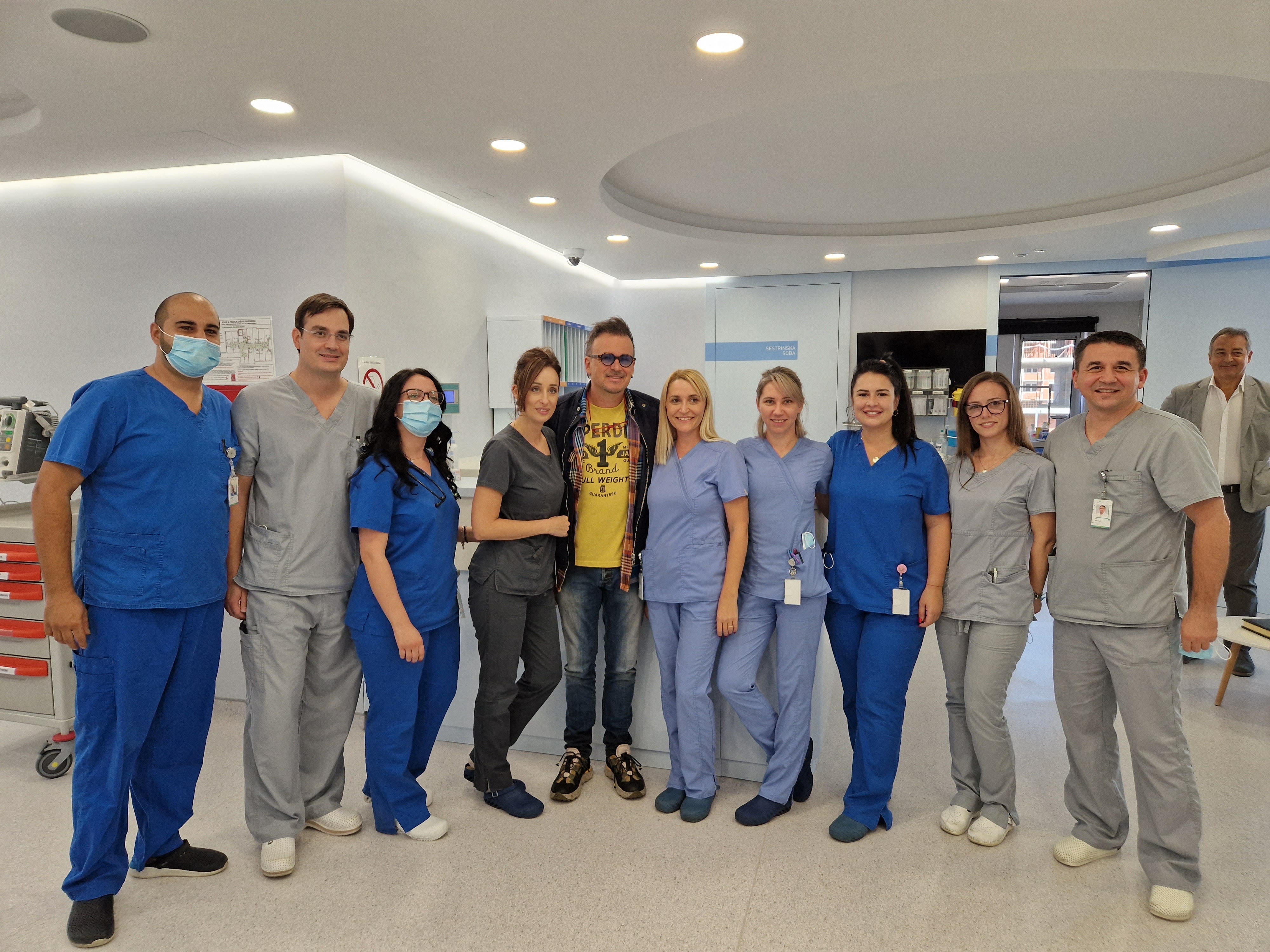 Gibonni posetio bolnicu NEW Hospital - New Hospital